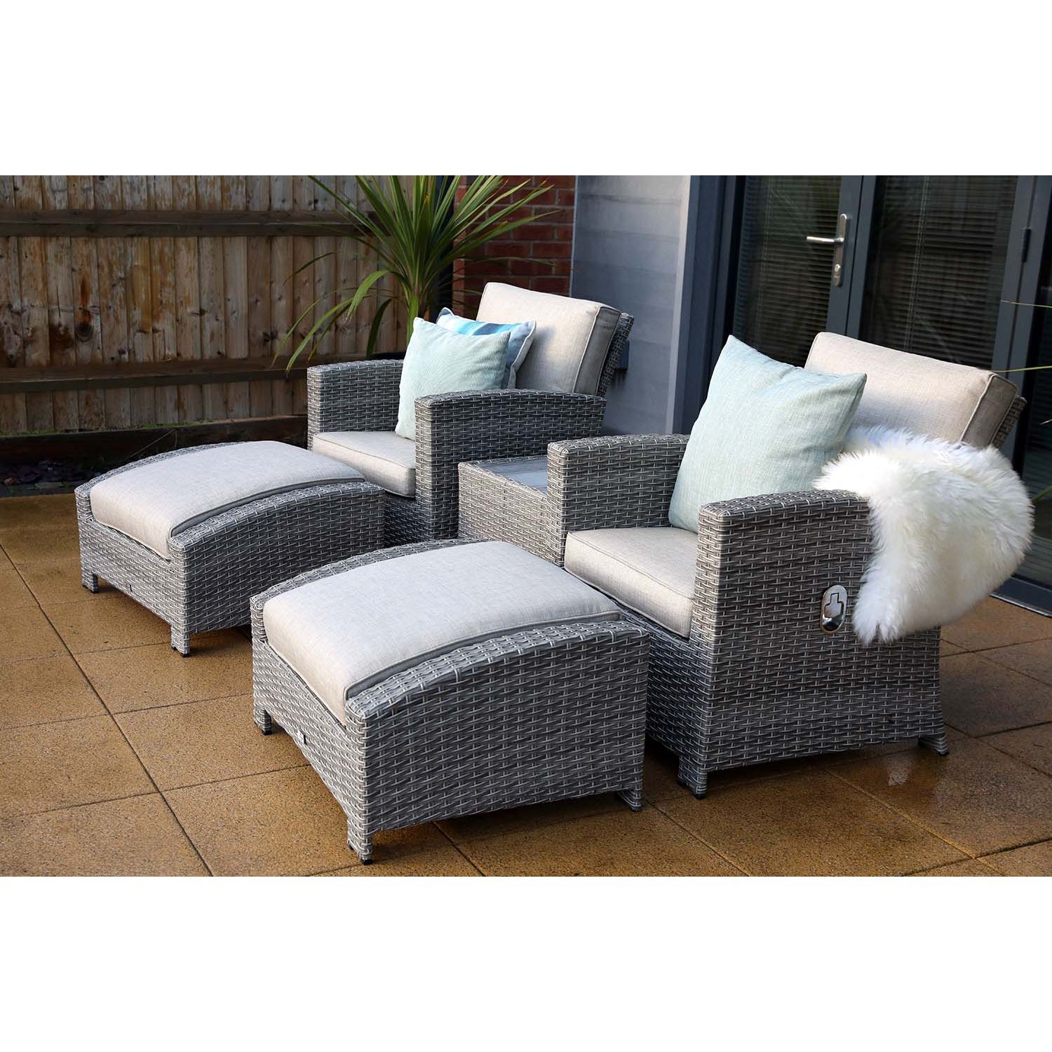 Athena Dual Recliner Set